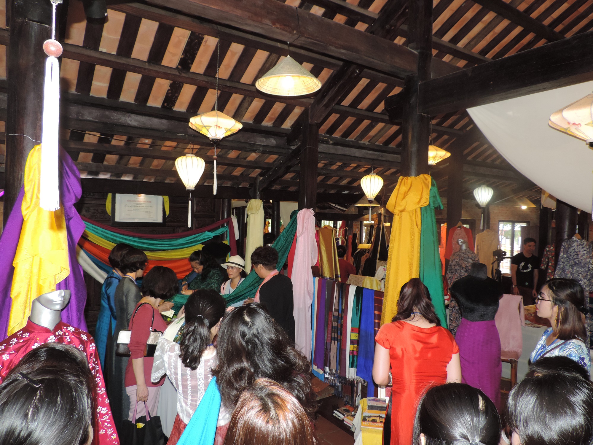 Tơ lụa đẹp nhất Châu Á hội ngộ tại Festival tơ lụa Hội An 2017