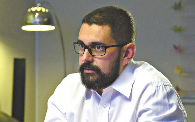 Xì-căng-đan thịt bẩn Brazil (*): Daniel Teixeira, kẻ nổi loạn - Báo ...