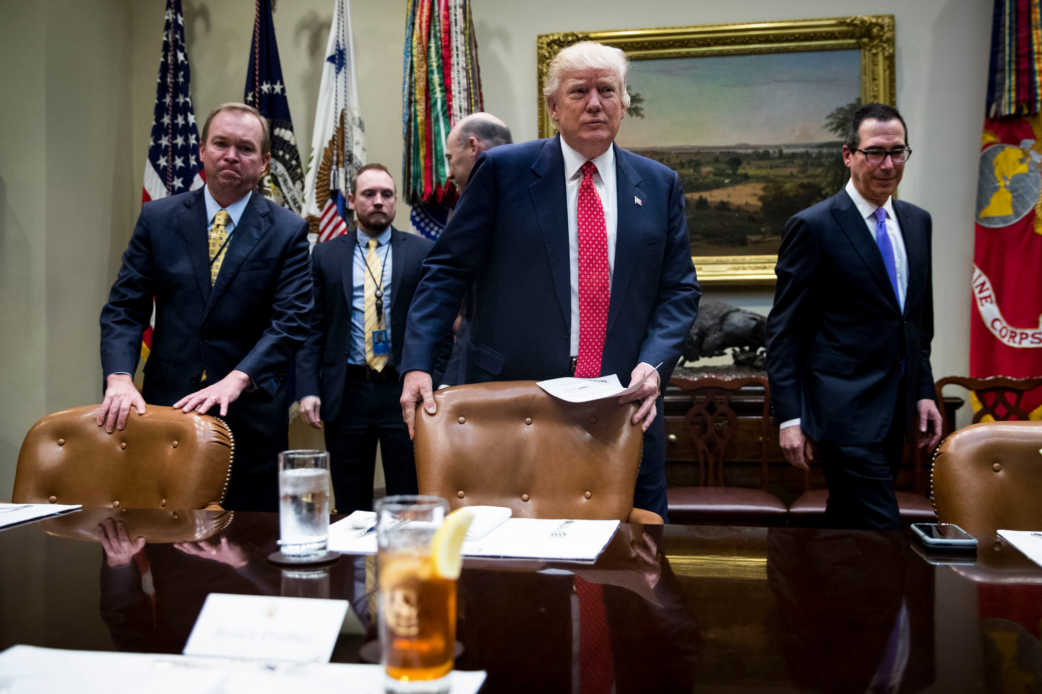 Bài toán ngân sách của ông Trump