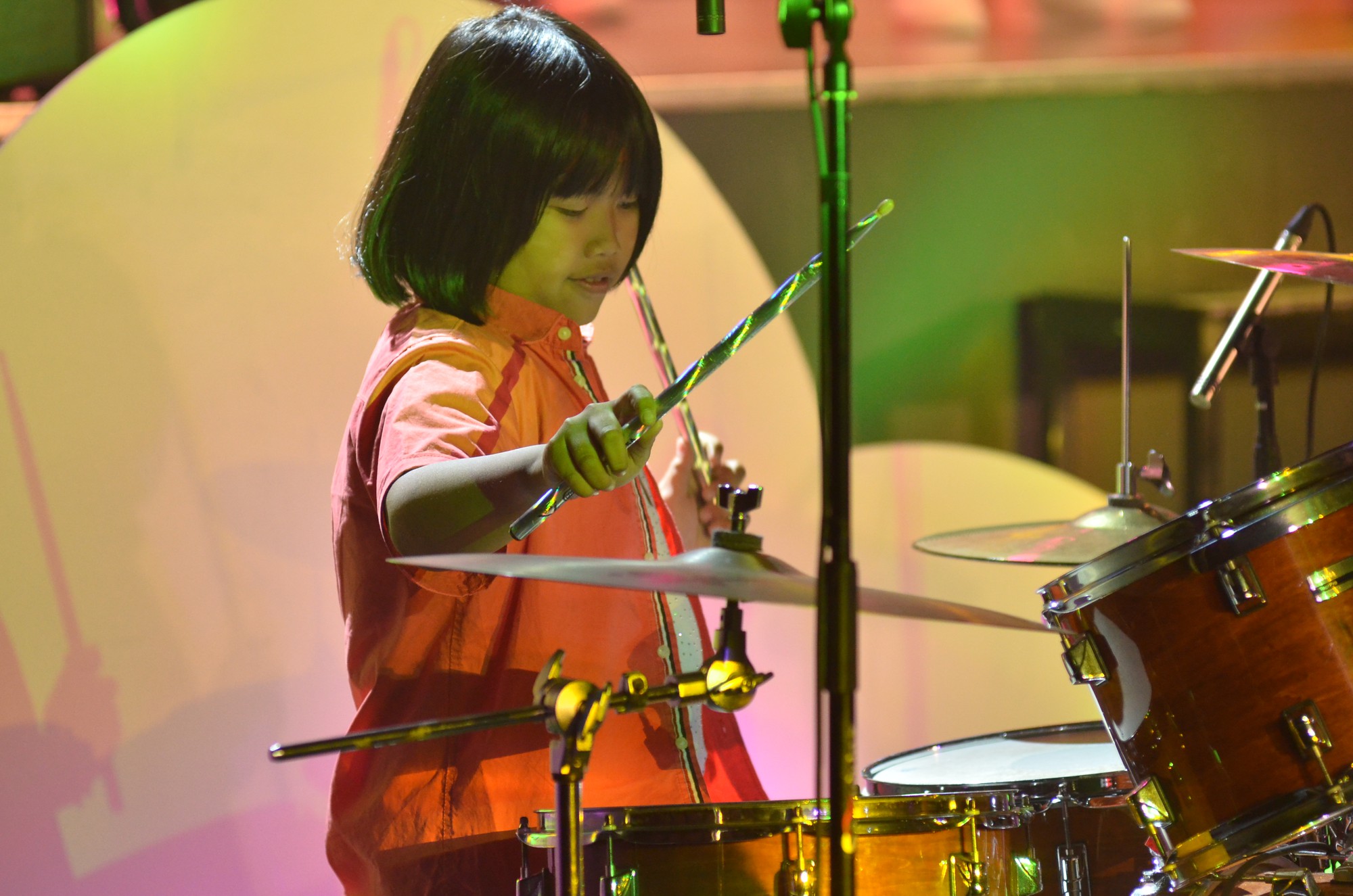 Thần đồng đánh trống Trọng Nhân tái xuất - Báo Người lao động