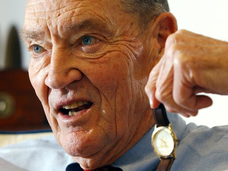 Cuộc đời của Jack Bogle - “người hùng” trong mắt Warren Buffett | Doanh ...