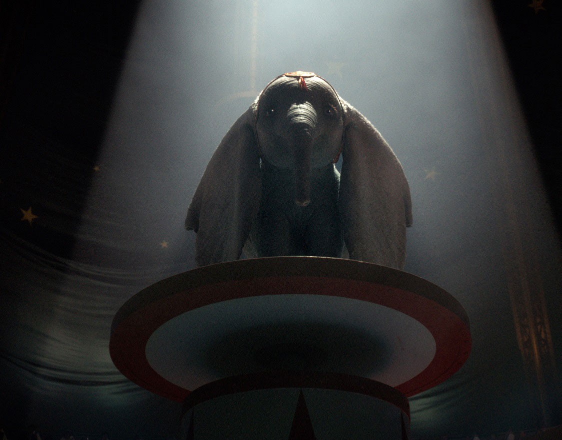 Quay về tuổi thơ với "Dumbo - Chú voi biết bay" - Báo Người lao động