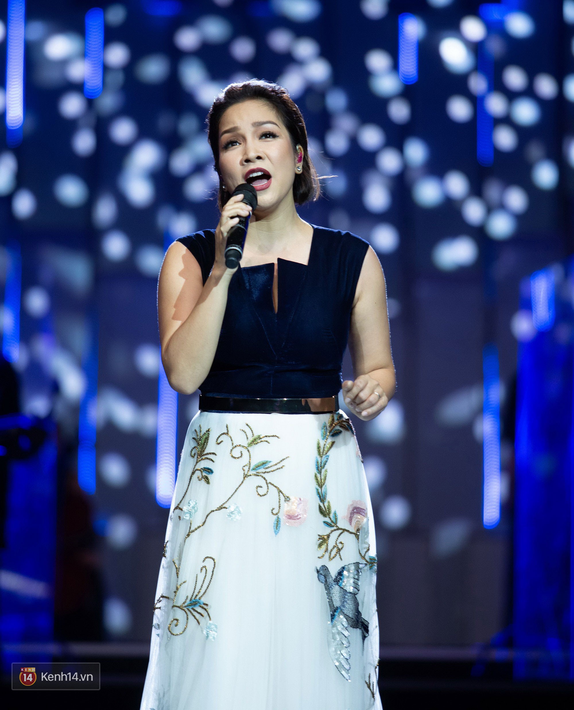 Qua rồi thời live show ca nhạc hoành tráng - Báo Người lao động