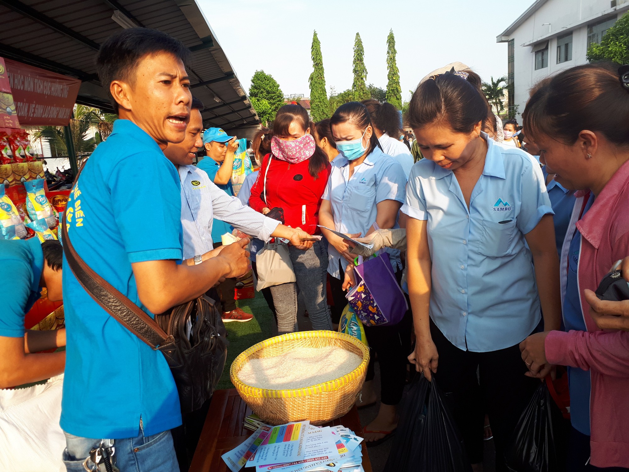 Công nhân Công ty TNHH Sambu Vina Sports vui “Tháng Công nhân”