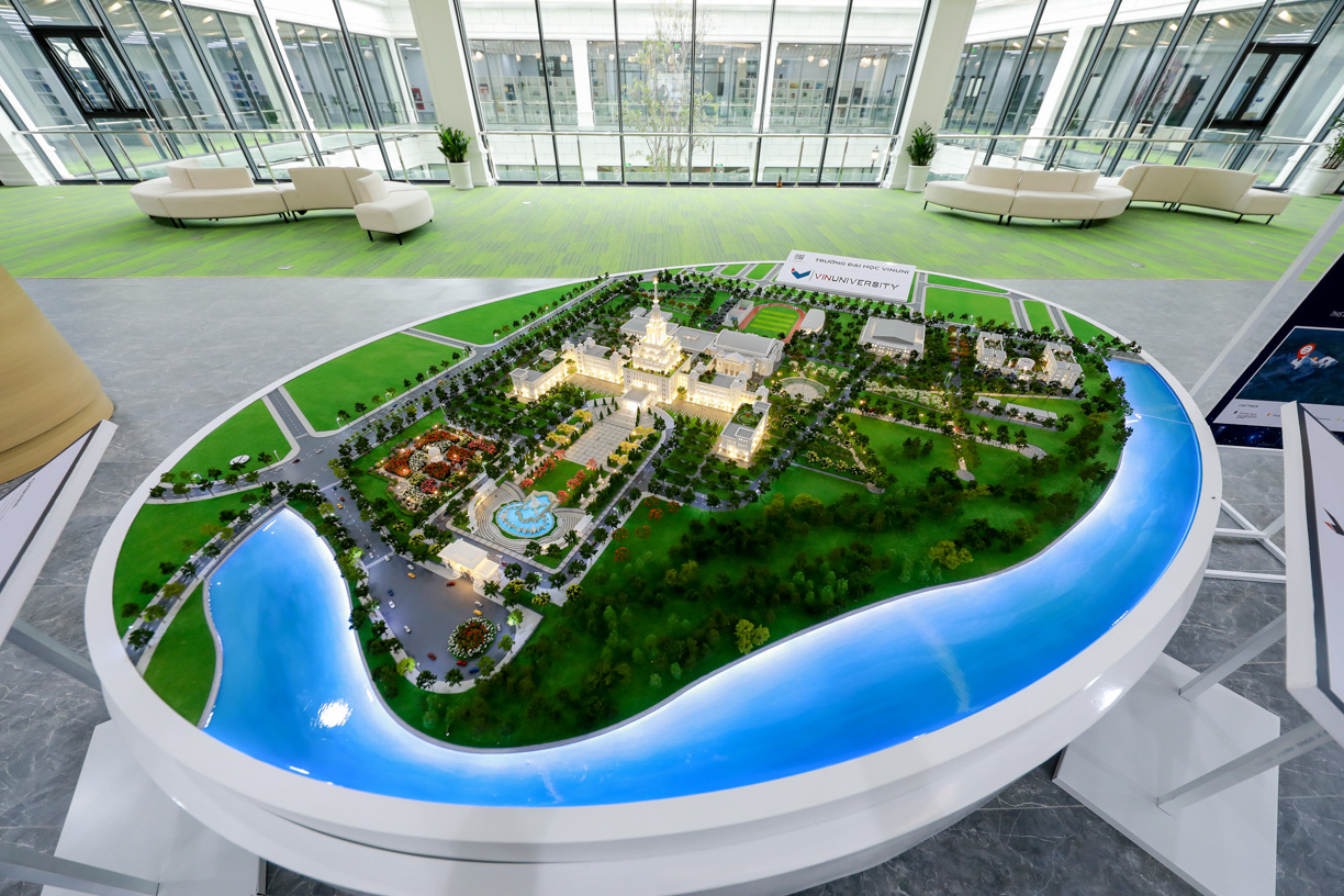 Cận cảnh trường đại học ngàn tỉ đẳng cấp 5 sao đầu tiên tại Việt Nam ...