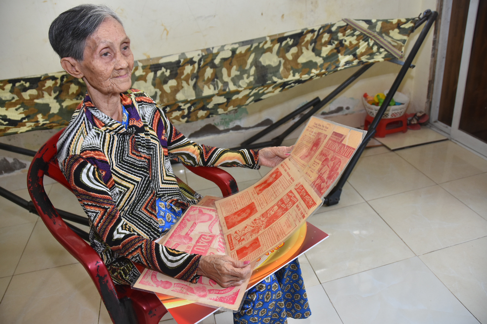 "Mai Vàng nhân ái" thăm nghệ sĩ Kim Hà và Tiến Dũng