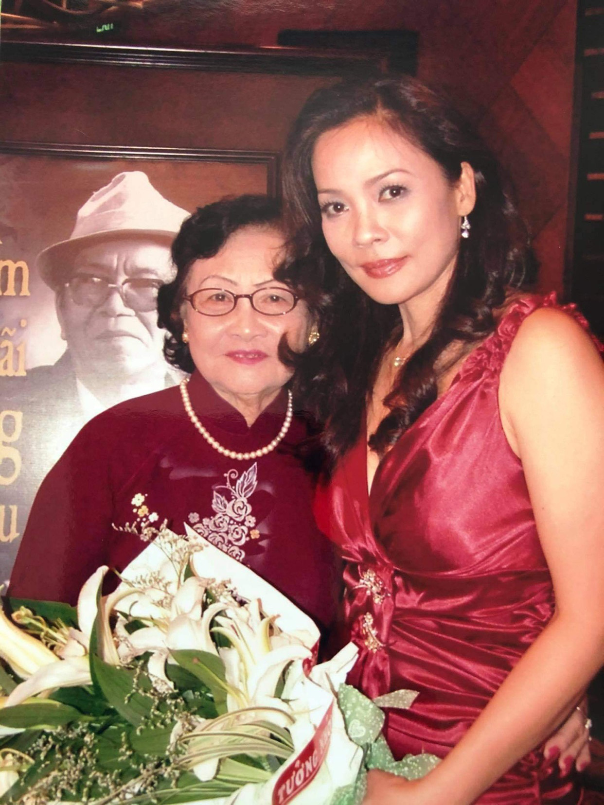 Ca sĩ Hồng Hạnh: "Tôi luôn rung động, day dứt khi hát"