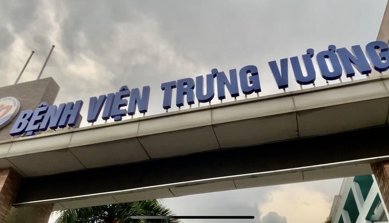 Giám đốc Bệnh viện Trưng Vương bị khiển trách