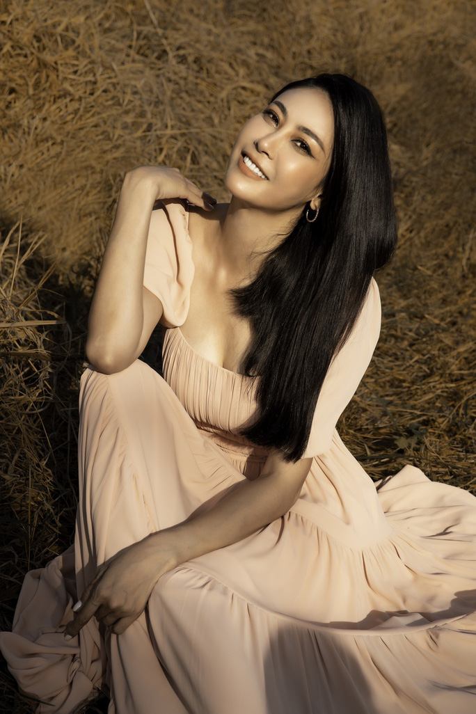 Hậu duệ nhà Nguyễn: Hoa hậu Hà Kiều Anh không thể là công chúa!