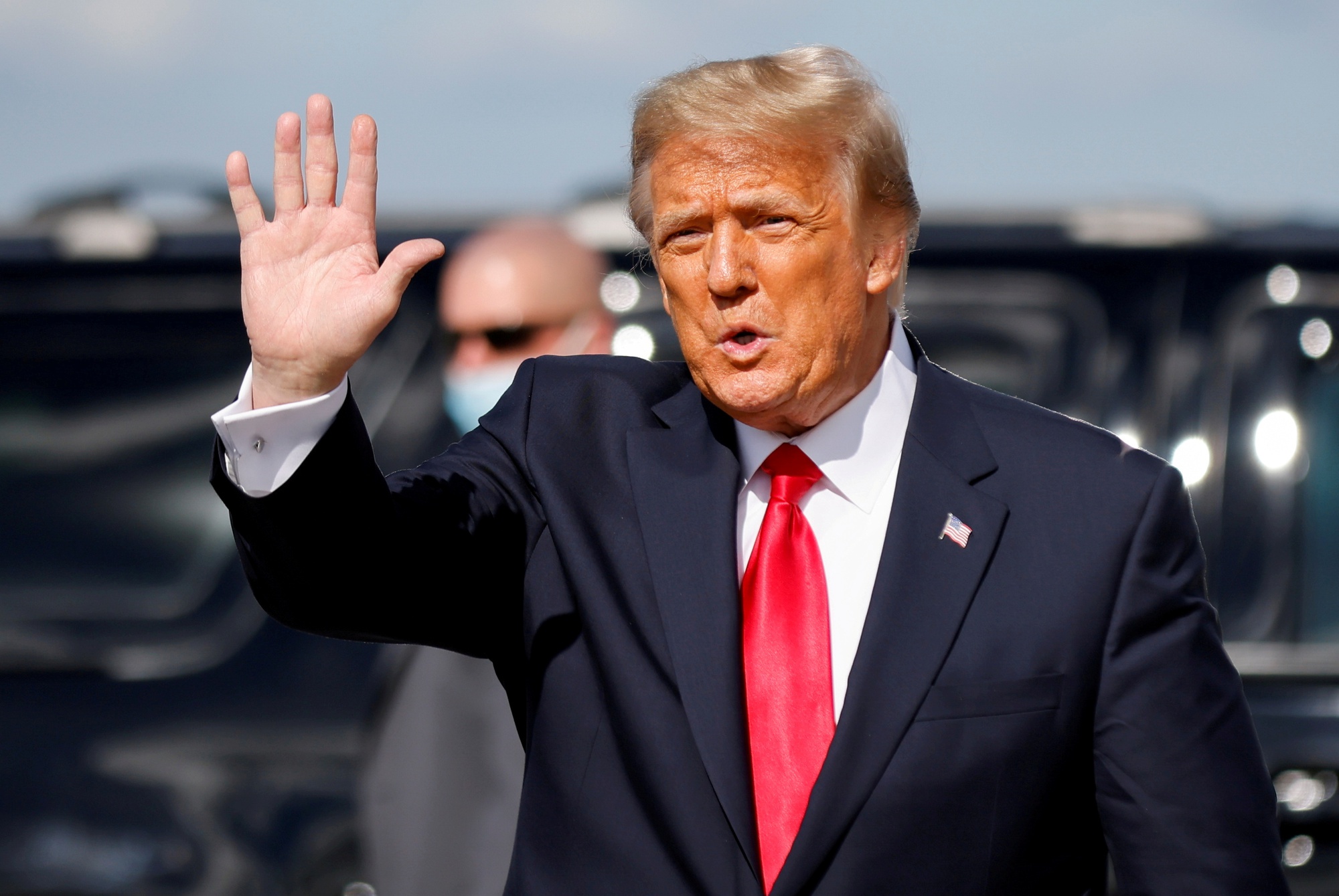 Ông Donald Trump dính thêm cáo buộc "bom tấn" về COVID-19