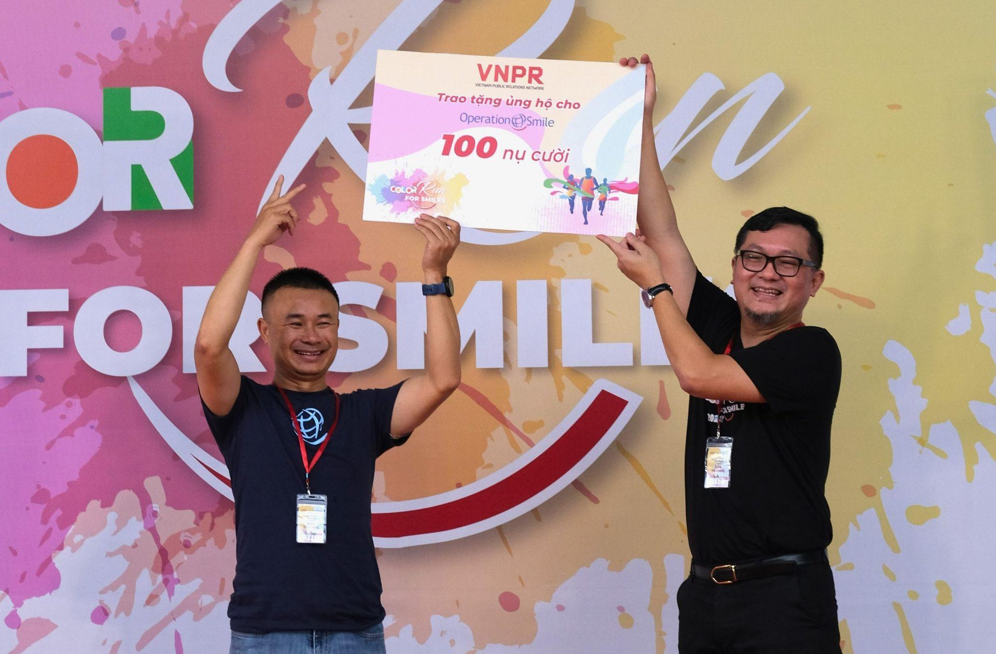 Color Run For Smiles 2022 - Ngày hội sắc màu mang nụ cười tới các em nhỏ