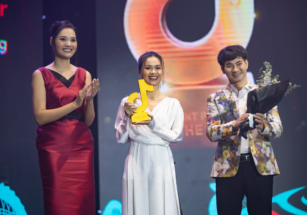 MCV Network đoạt giải Content Partner of the Year tại TikTok Awards Vietnam 2022