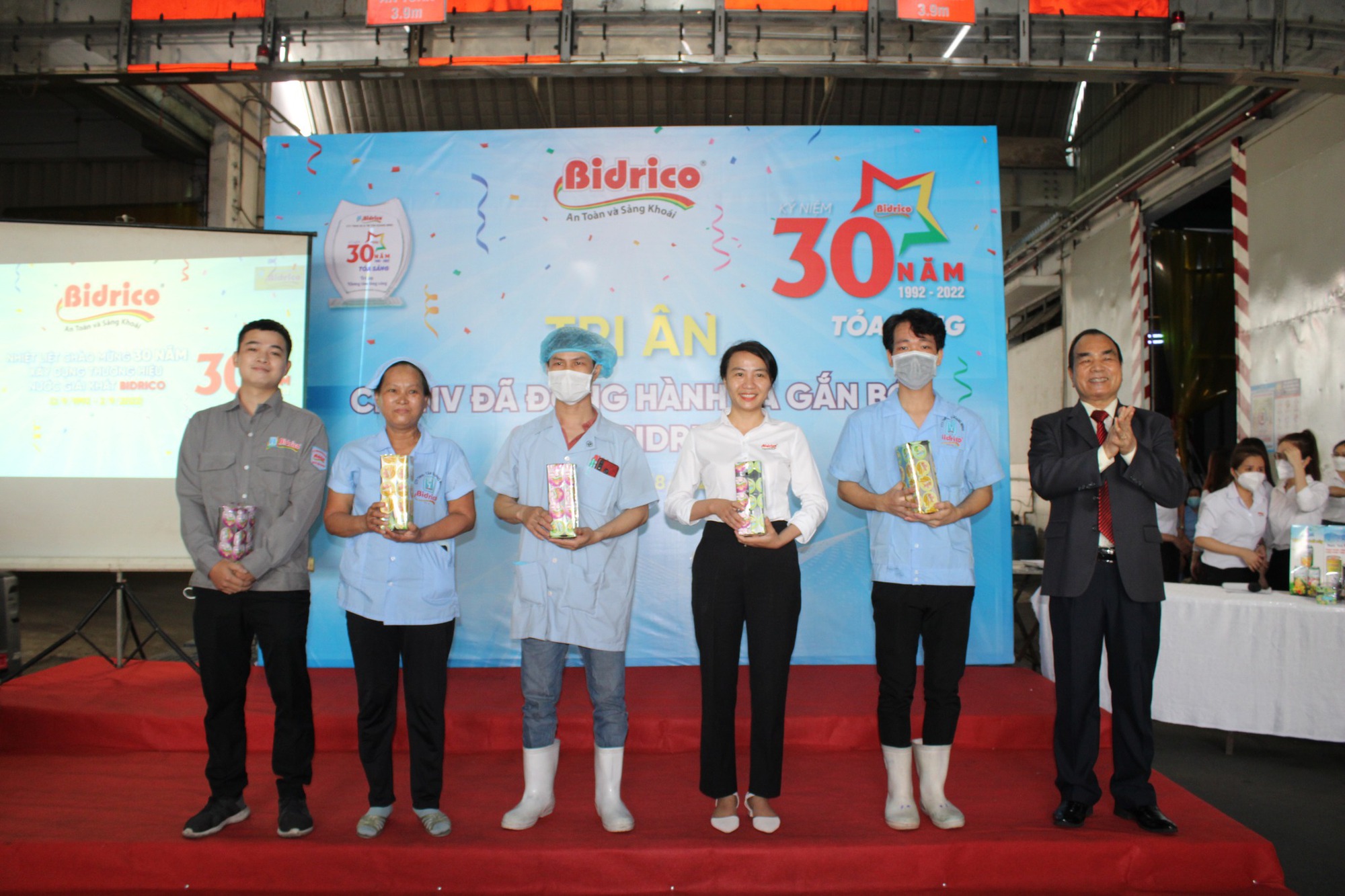 30 năm thương hiệu nước giải khát Bidrico - Bidrico