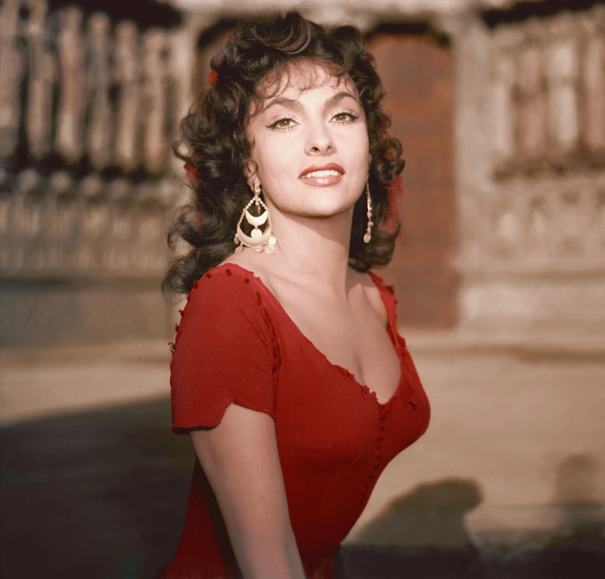 Nàng Esmeralda Trong “thằng Gù Nhà Thờ Đức Bà” 1956 Qua đời