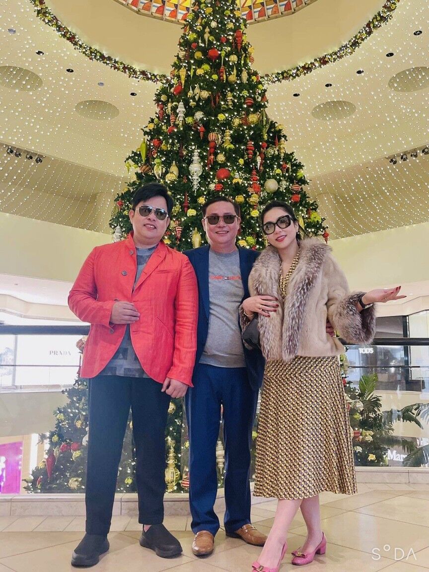 Nhà thơ Tuấn Sông Thu kết nối bà con Duy Xuyên bằng âm nhạc