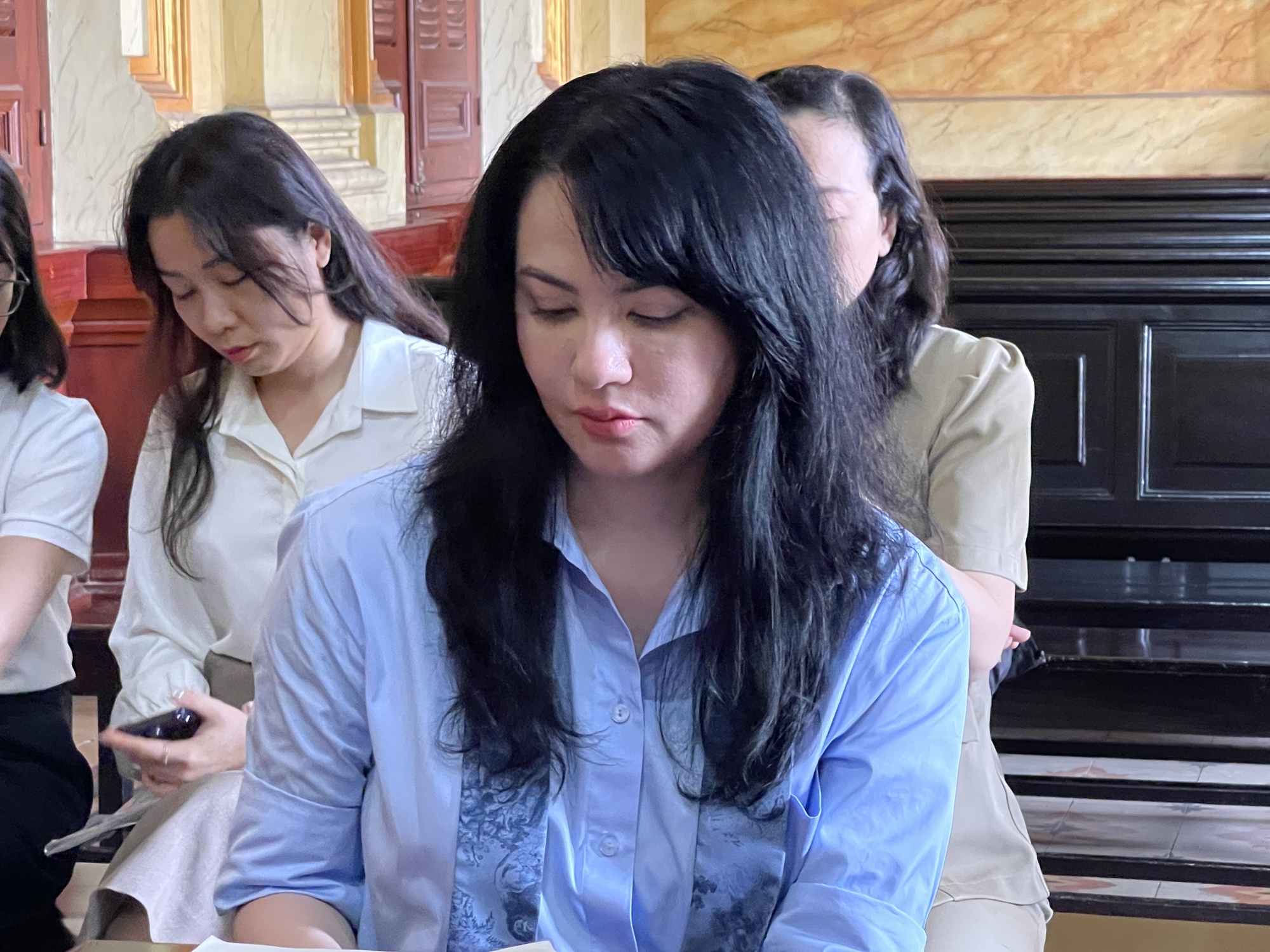 Cựu siêu mẫu Ngọc Thúy được chia hơn 100 tỉ đồng sau ly hôn: Chồng cũ ...