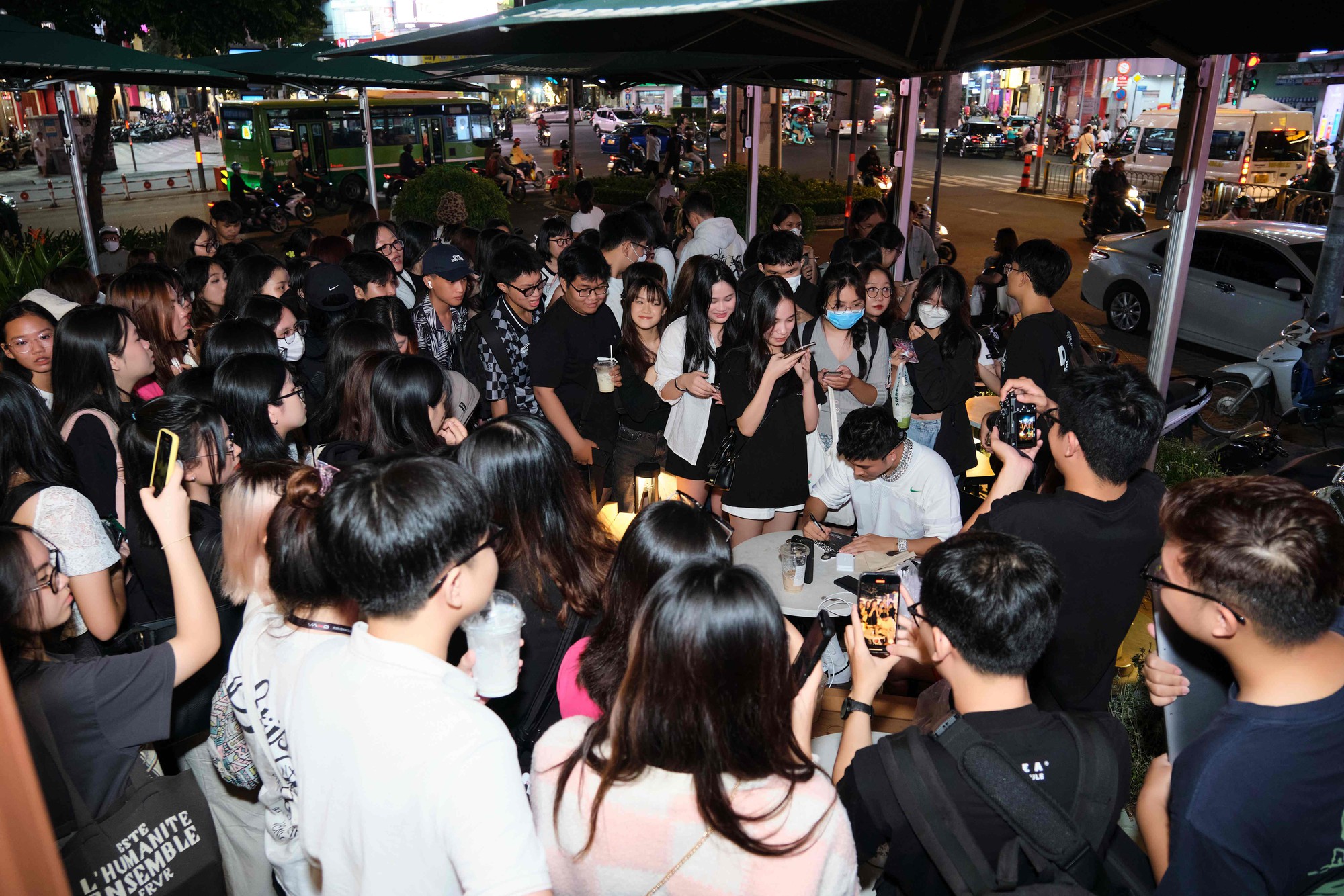 24K Right: "đã giàu như ý nguyện"