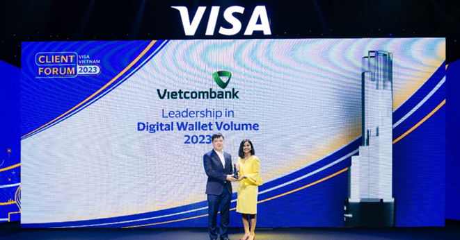Vietcombank được Visa vinh danh 12 hạng mục giải thưởng