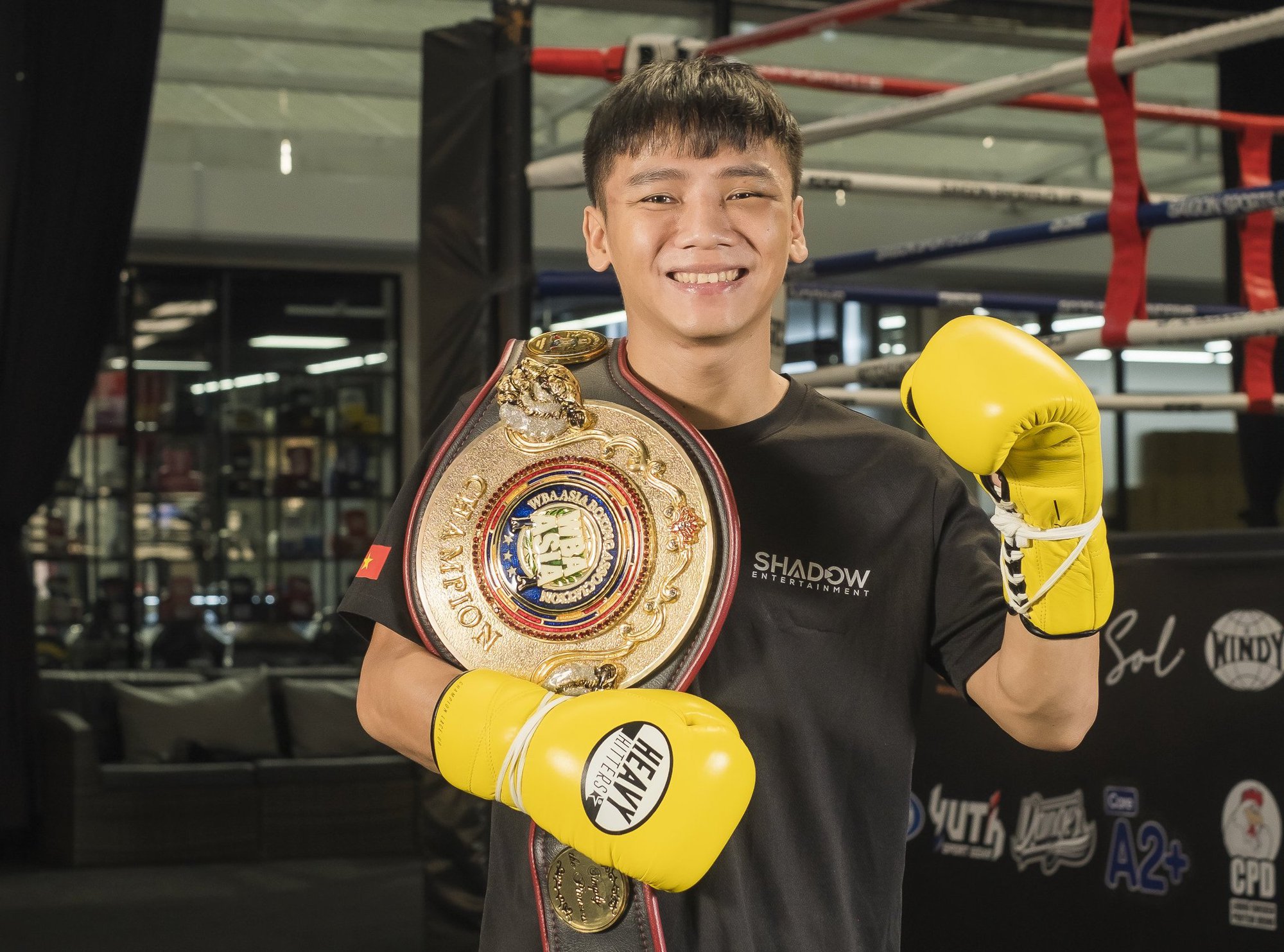 Boxing Việt Nam lần đầu tiên có võ sĩ vào top 8 thế giới