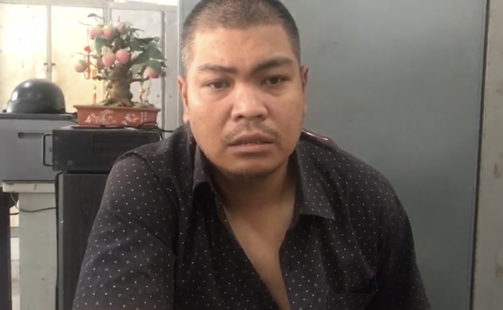 Tạt axit chị bán thịt heo đến tử vong chỉ vì bạn gái bị "xúc phạm"