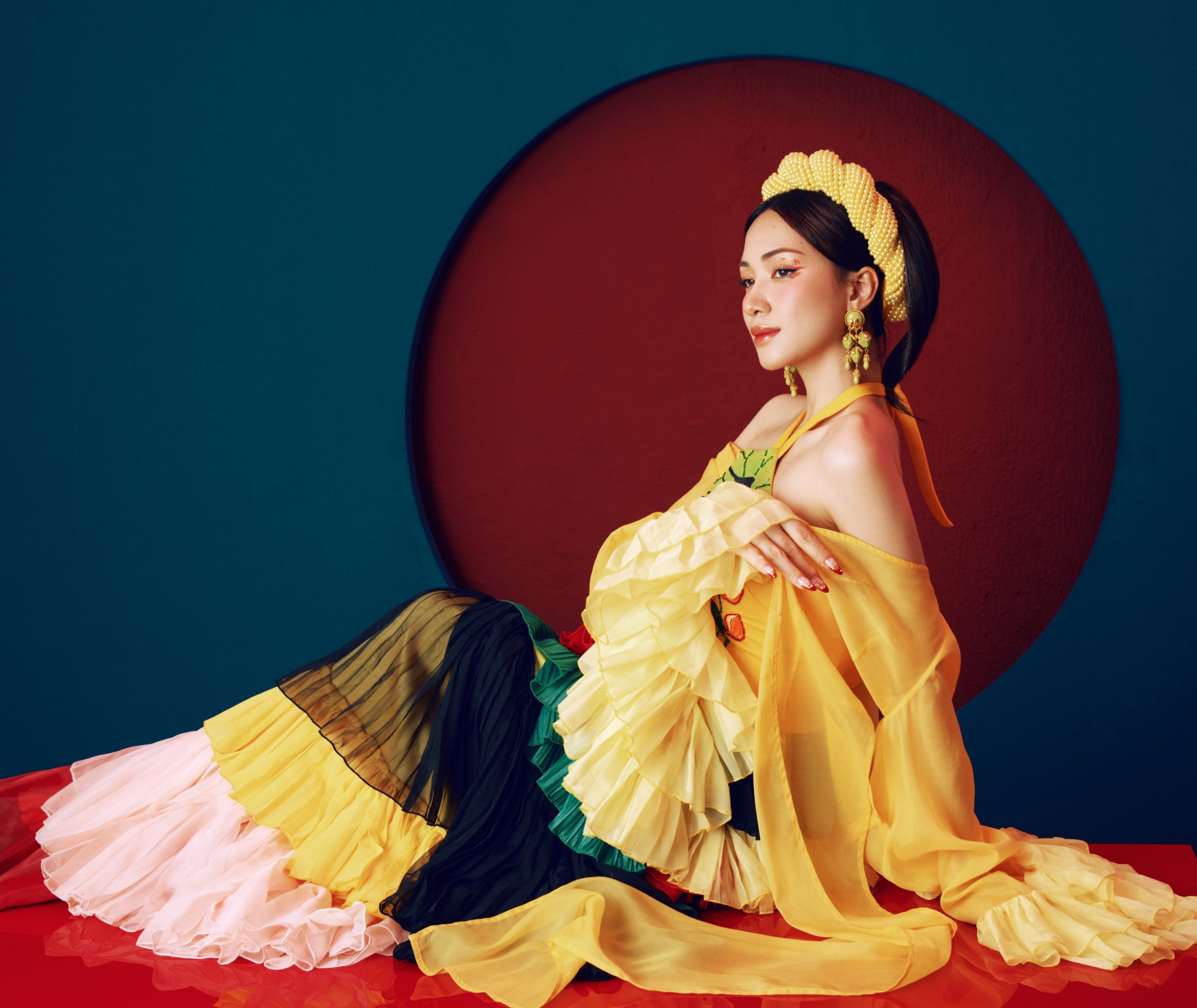 Hòa Minzy tái hiện nghệ thuật chèo với hơi thở hiện đại như thế nào?