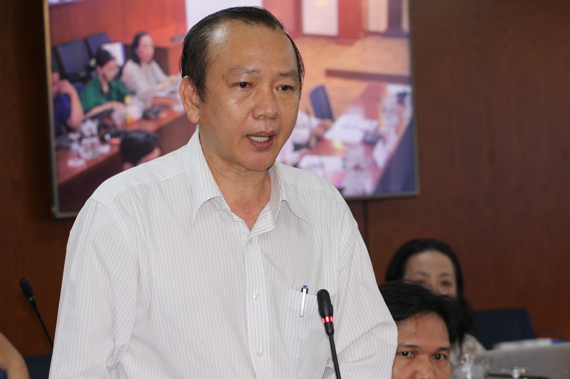 Tình hình COVID-19: TP HCM khẩn cấp bảo vệ người thuộc nhóm nguy cơ