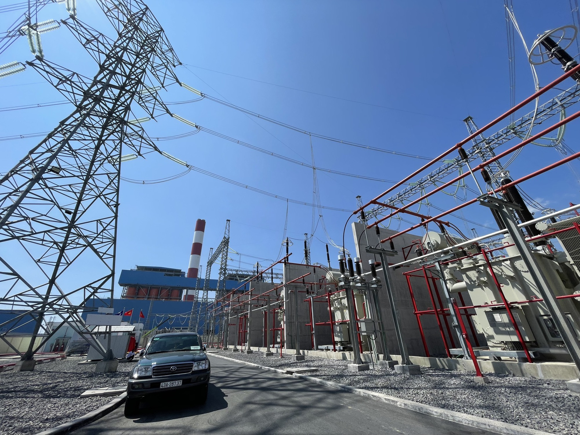 Vượt tiến độ xây dựng trạm biến áp 500kV Vân Phong