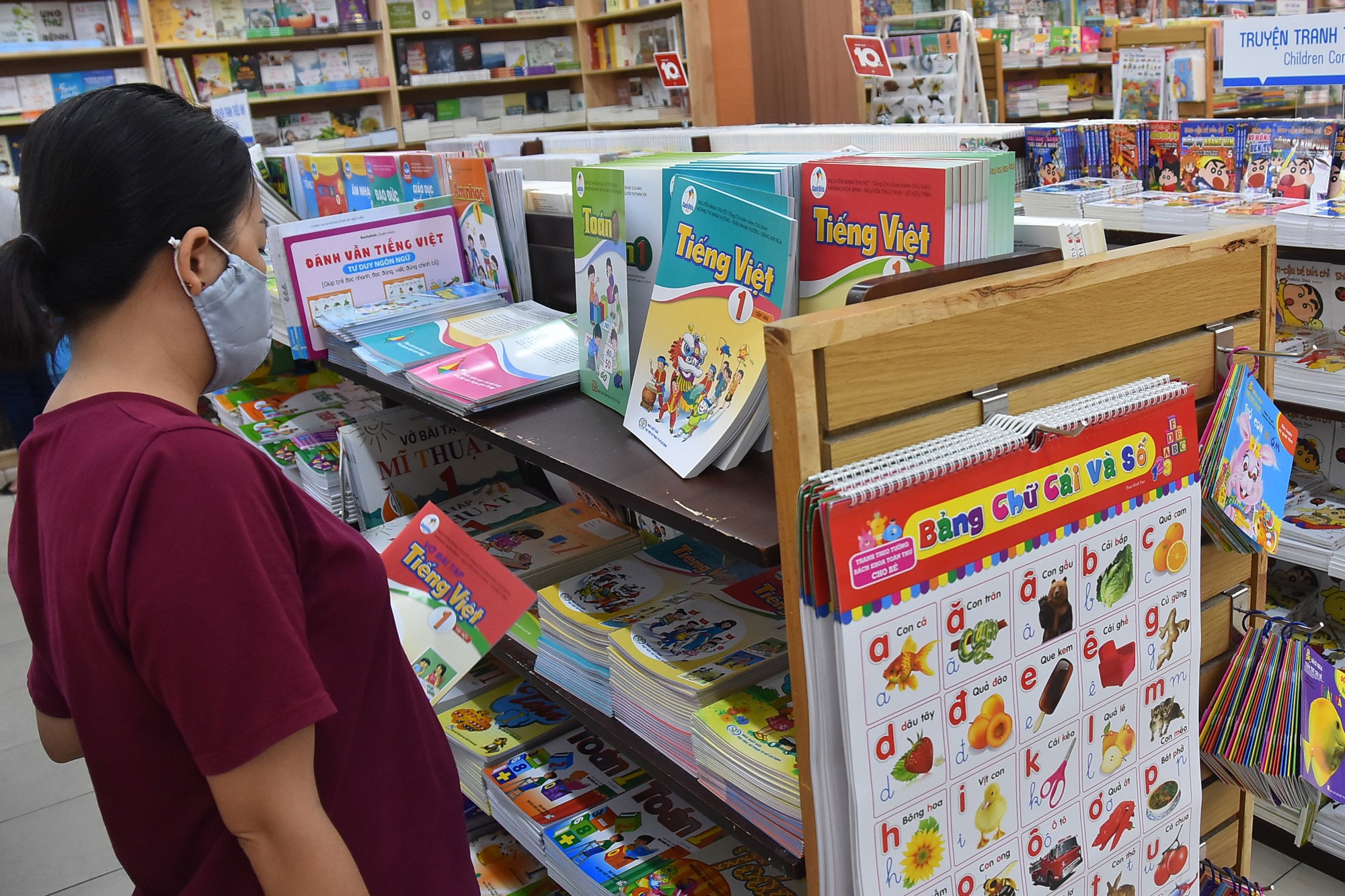 No shortage of textbooks for the new school year - Vietnam.vn