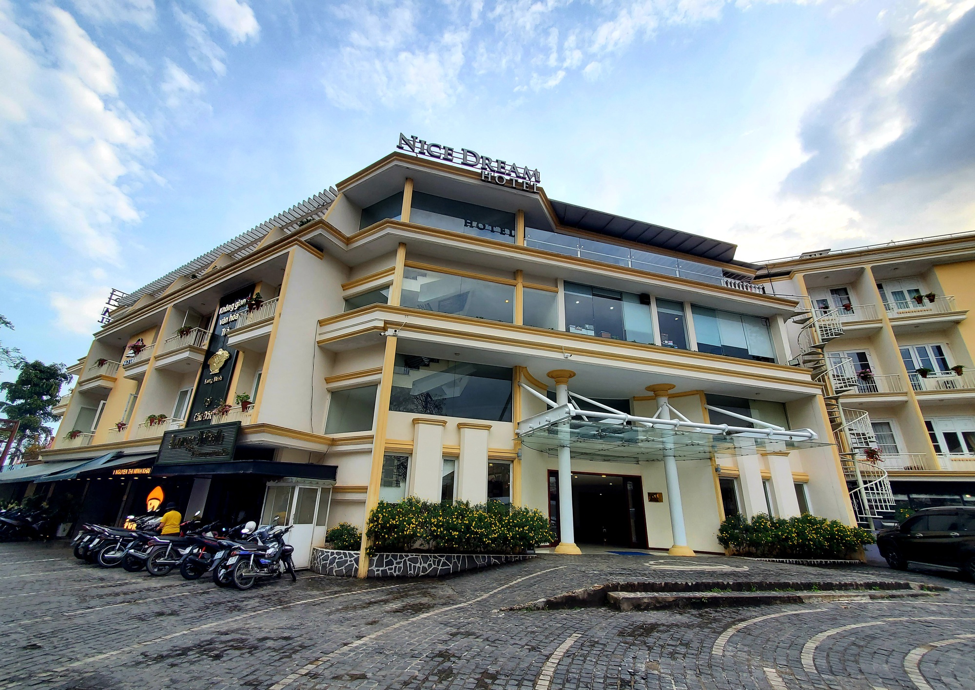 Diễn biến mới liên quan giá thuê tại sân golf Đồi Cù, khách sạn Nice Dream