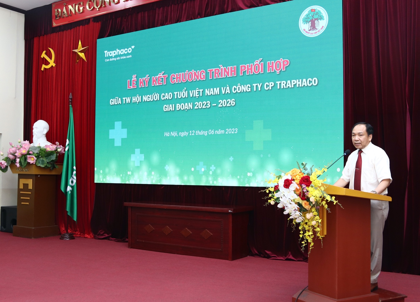 Traphaco đồng hành, nâng cao chất lượng sống người cao tuổi