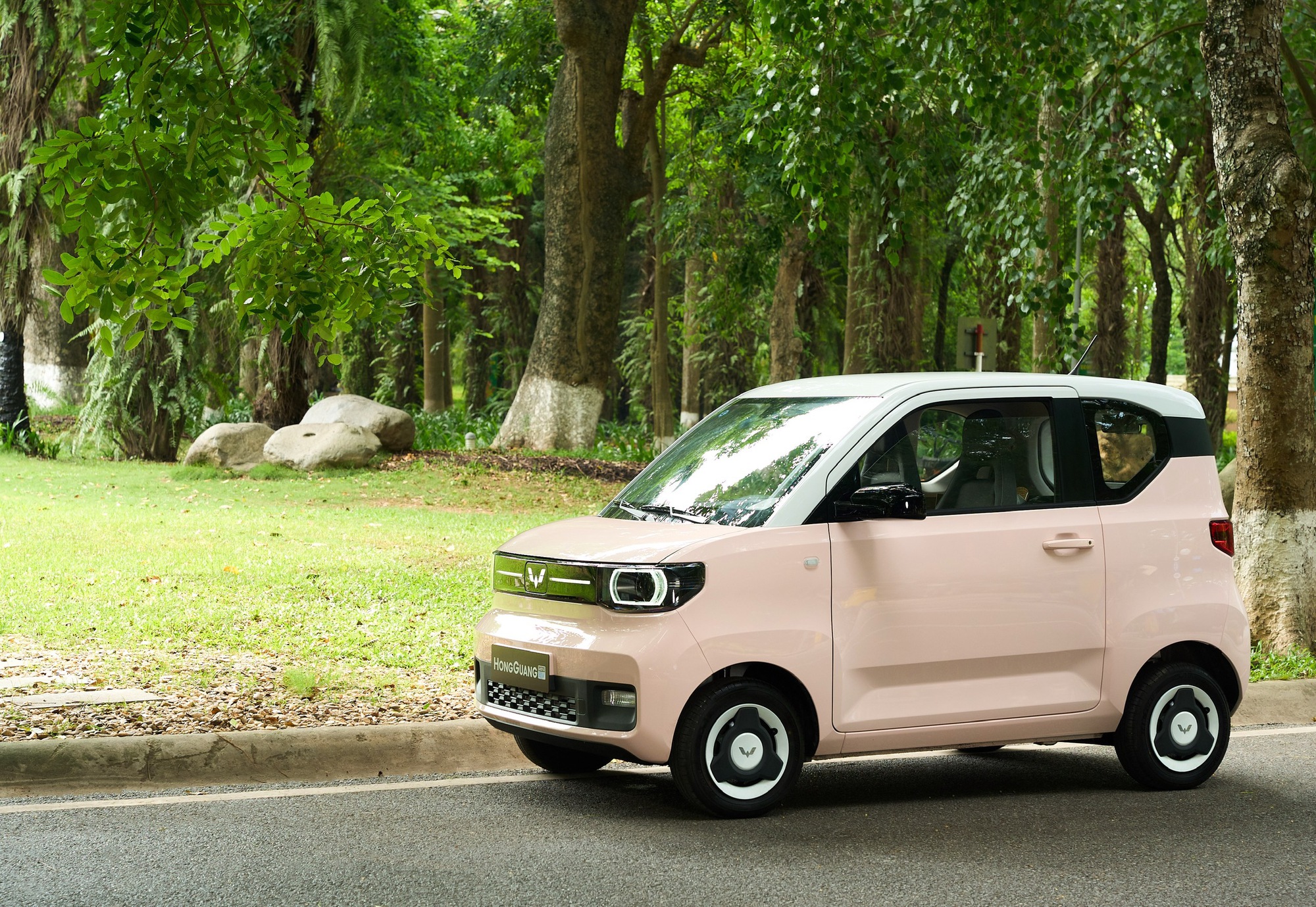 TMT Motors chốt ngày ra mắt ôtô điện mini Wuling HongGuang