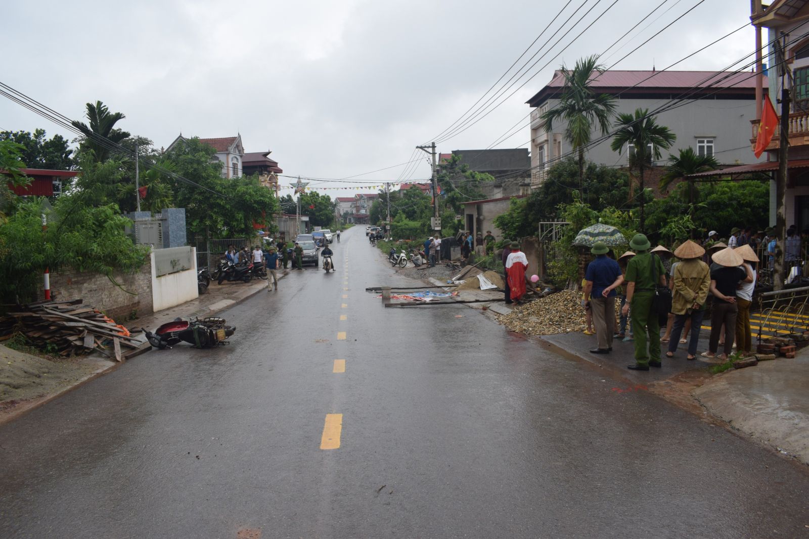 Đâm Chết Người Vì Mâu Thuẫn Trong đám Giỗ