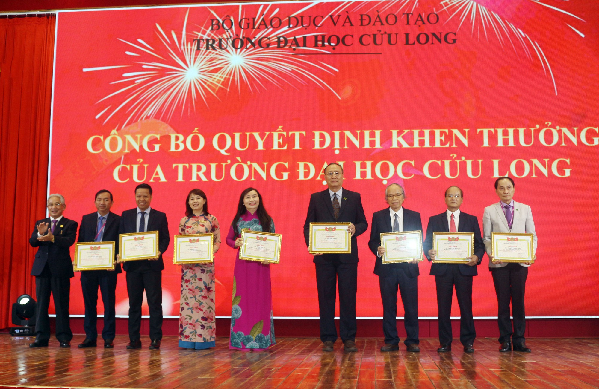 Trường ĐH Cửu Long tổng kết 10 năm đào tạo sau đại học