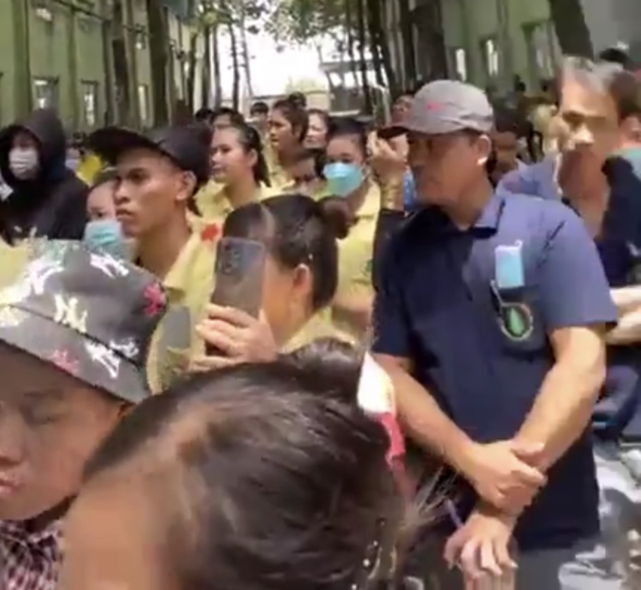 Công nhân Công ty CP Green River Furniture vẫn chưa trở lại làm việc