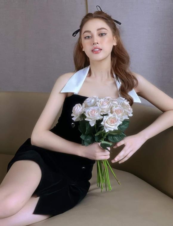 Cô gái Ê Đê "ăn đứt" H