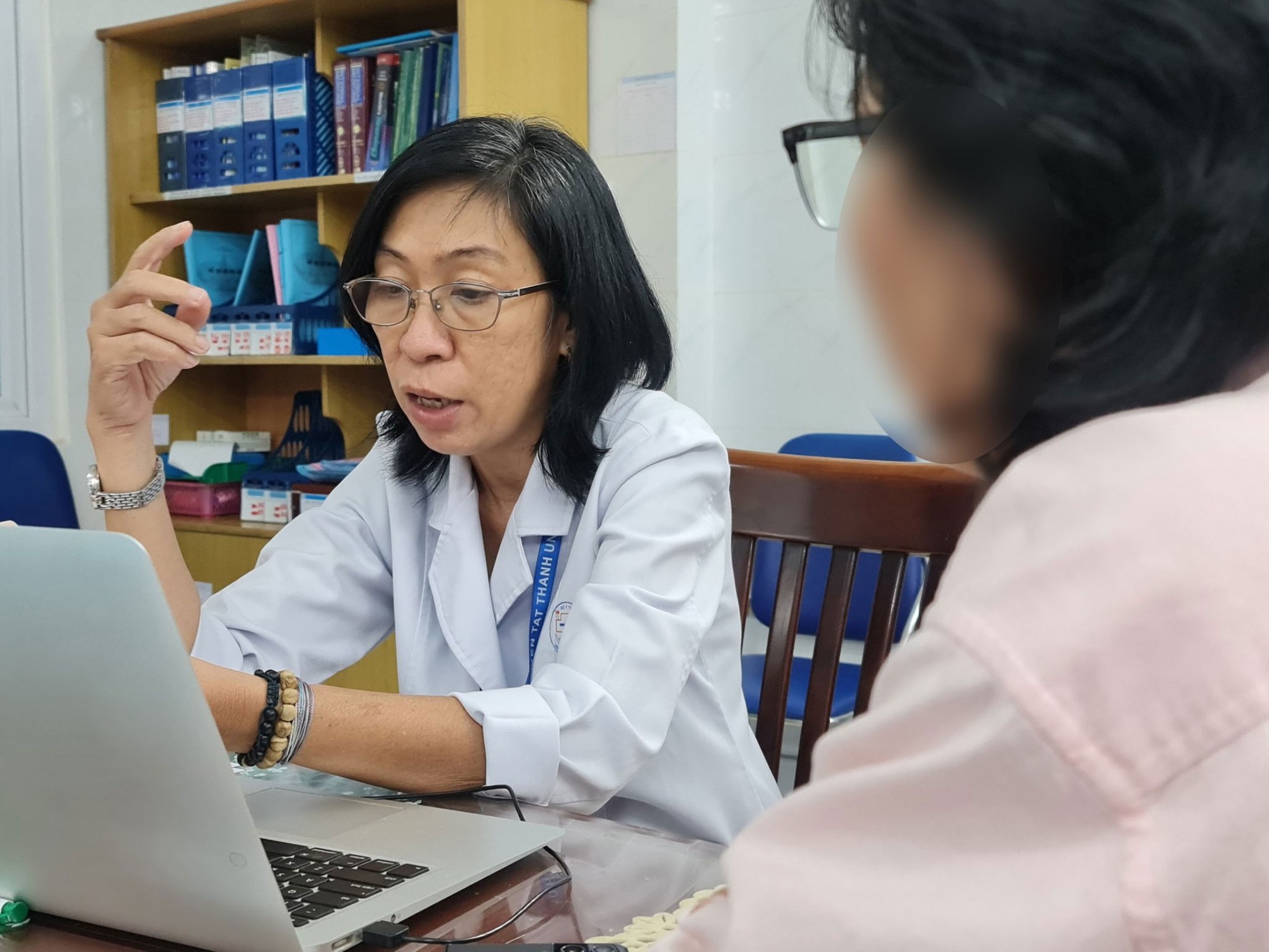 Young people sometimes remember and sometimes forget - Vietnam.vn