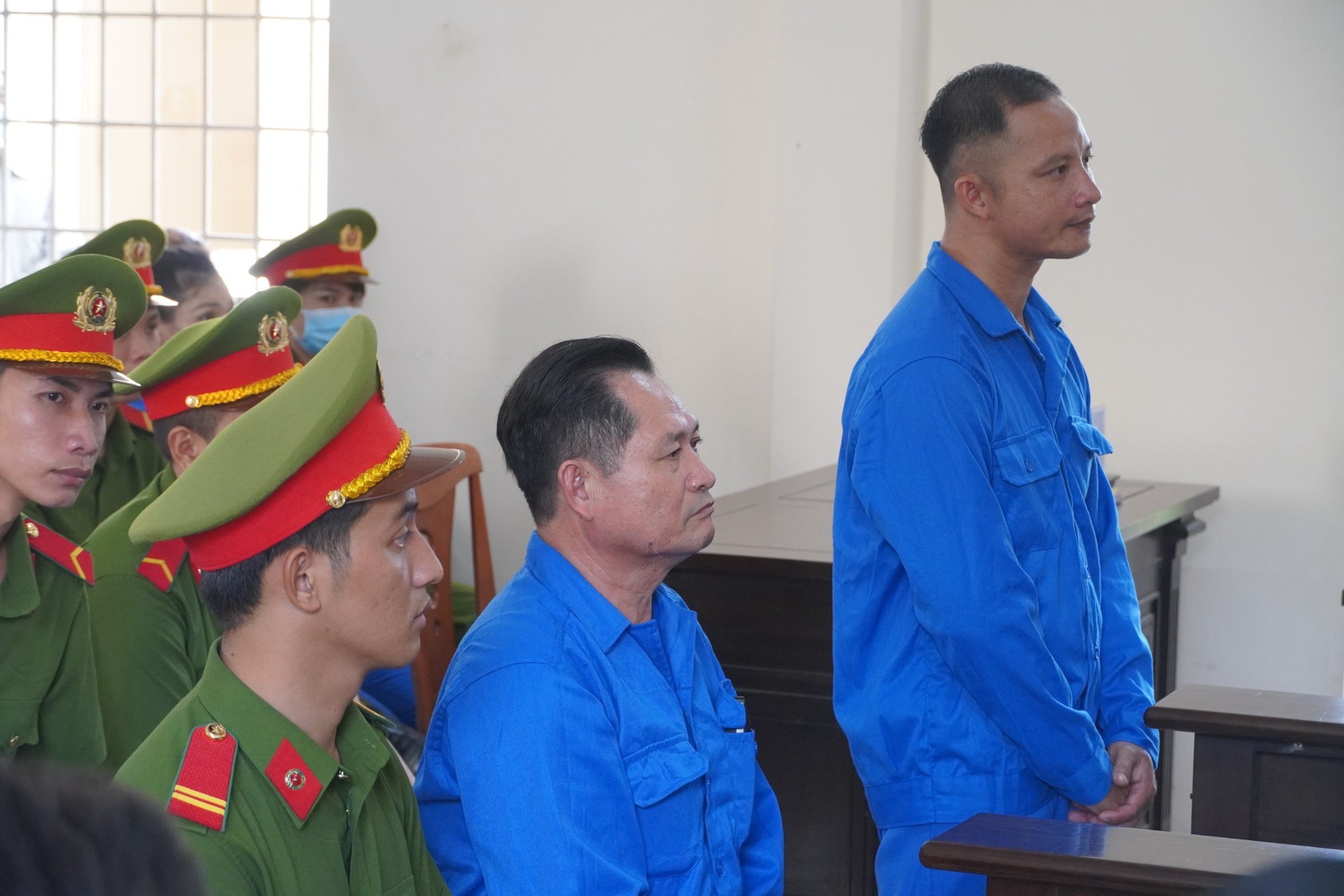 Hai cha con đại gia Thiện Soi lãnh 29 năm tù