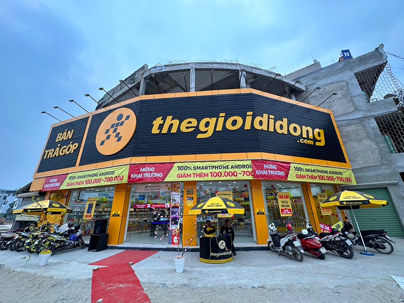 Lợi nhuận của Thế giới di động "lao dốc"