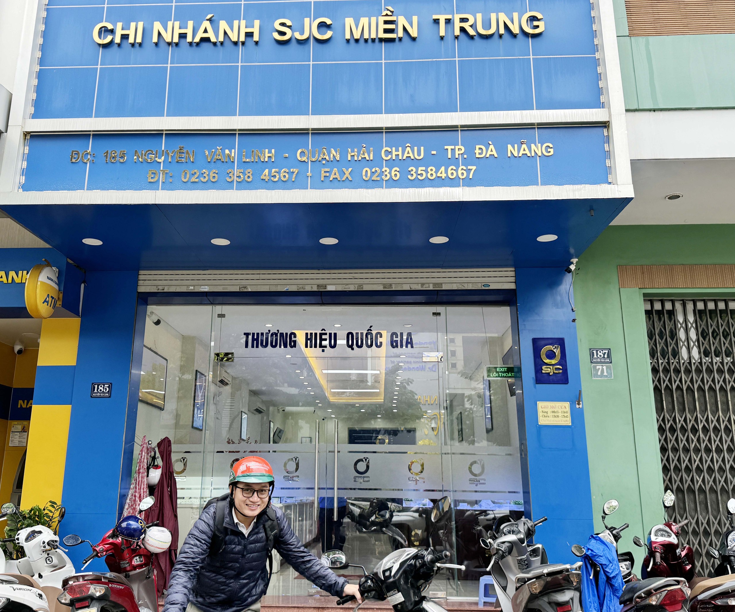 Vàng SJC Đà Nẵng mở cửa, khách mua vàng miếng phải đăng ký online