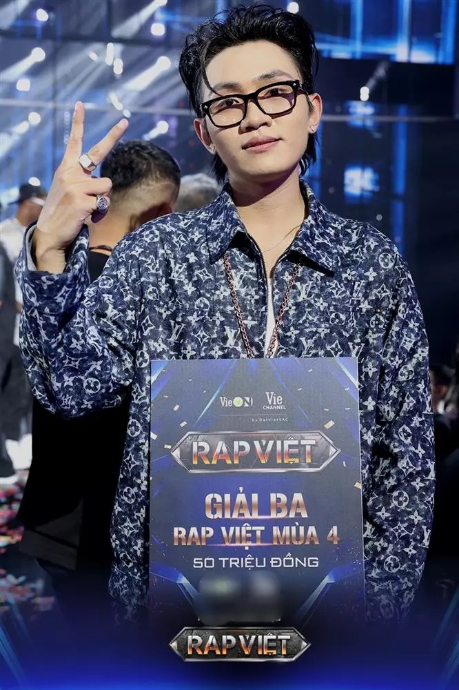 Hustlang Robber trở thành quán quân tiếp theo của Rap Việt