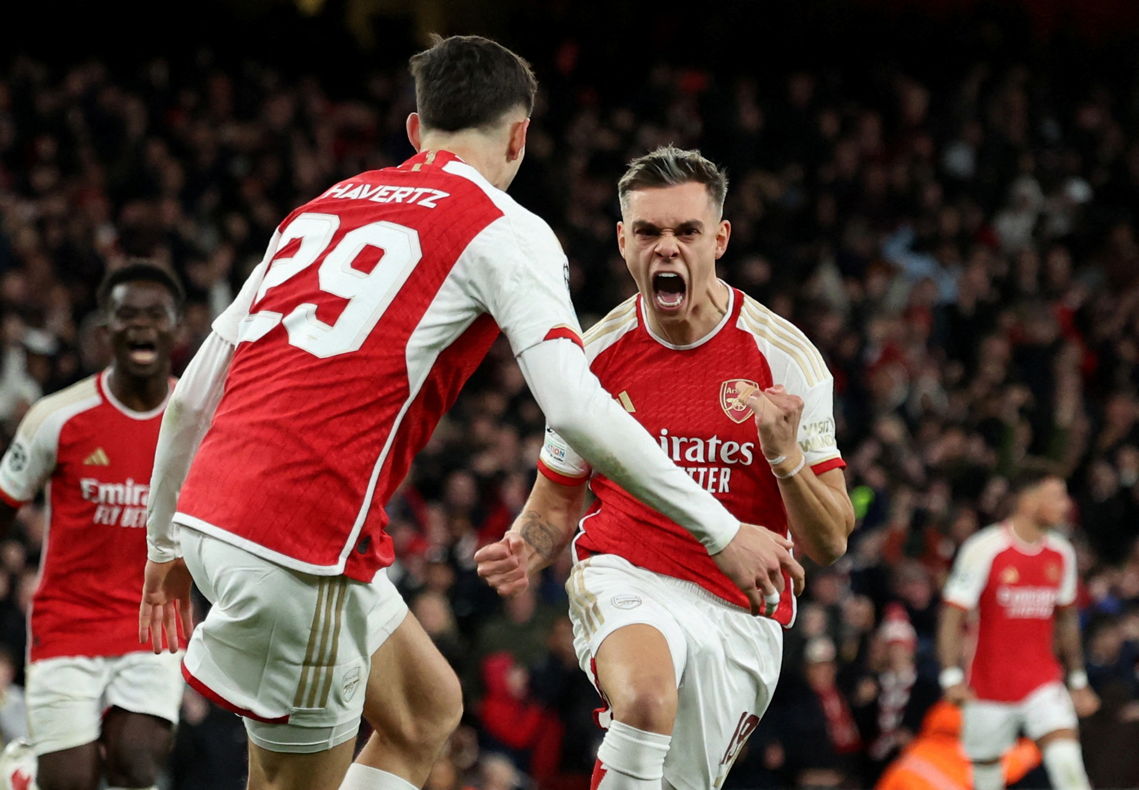 Arsenal - Bayern Munich: Rượt đuổi tỉ số, nhân tố bí ẩn