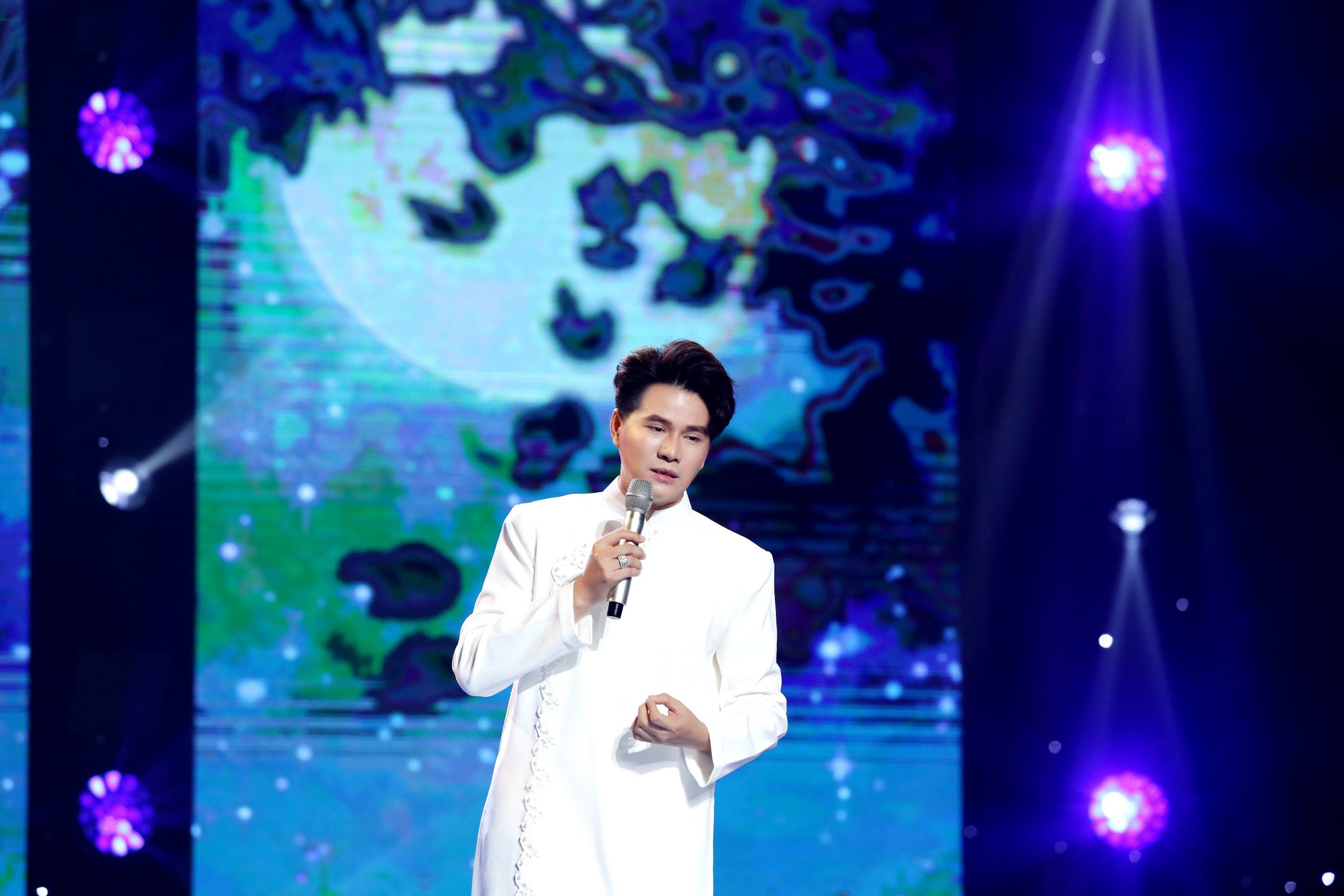 MC Vũ Mạnh Cường tiết lộ "tăm tia" Giải Mai Vàng từ lâu