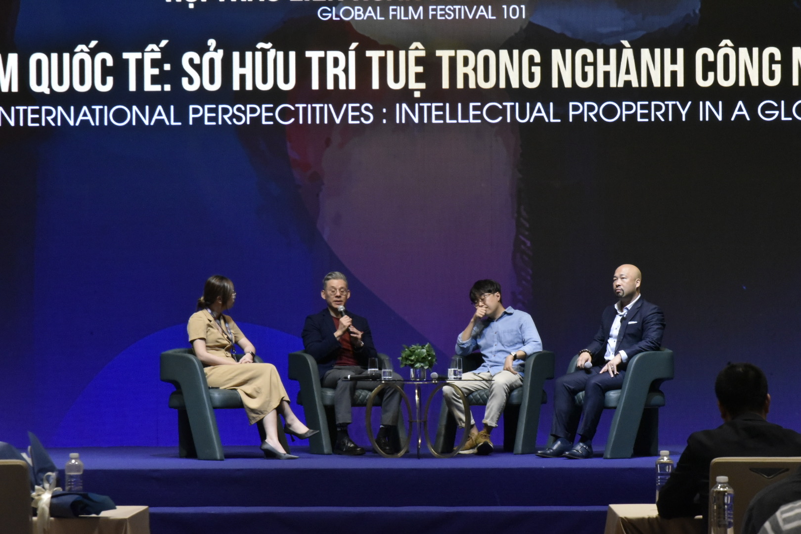 HIFF 2024: Hội thảo liên hoan phim toàn cầu 101