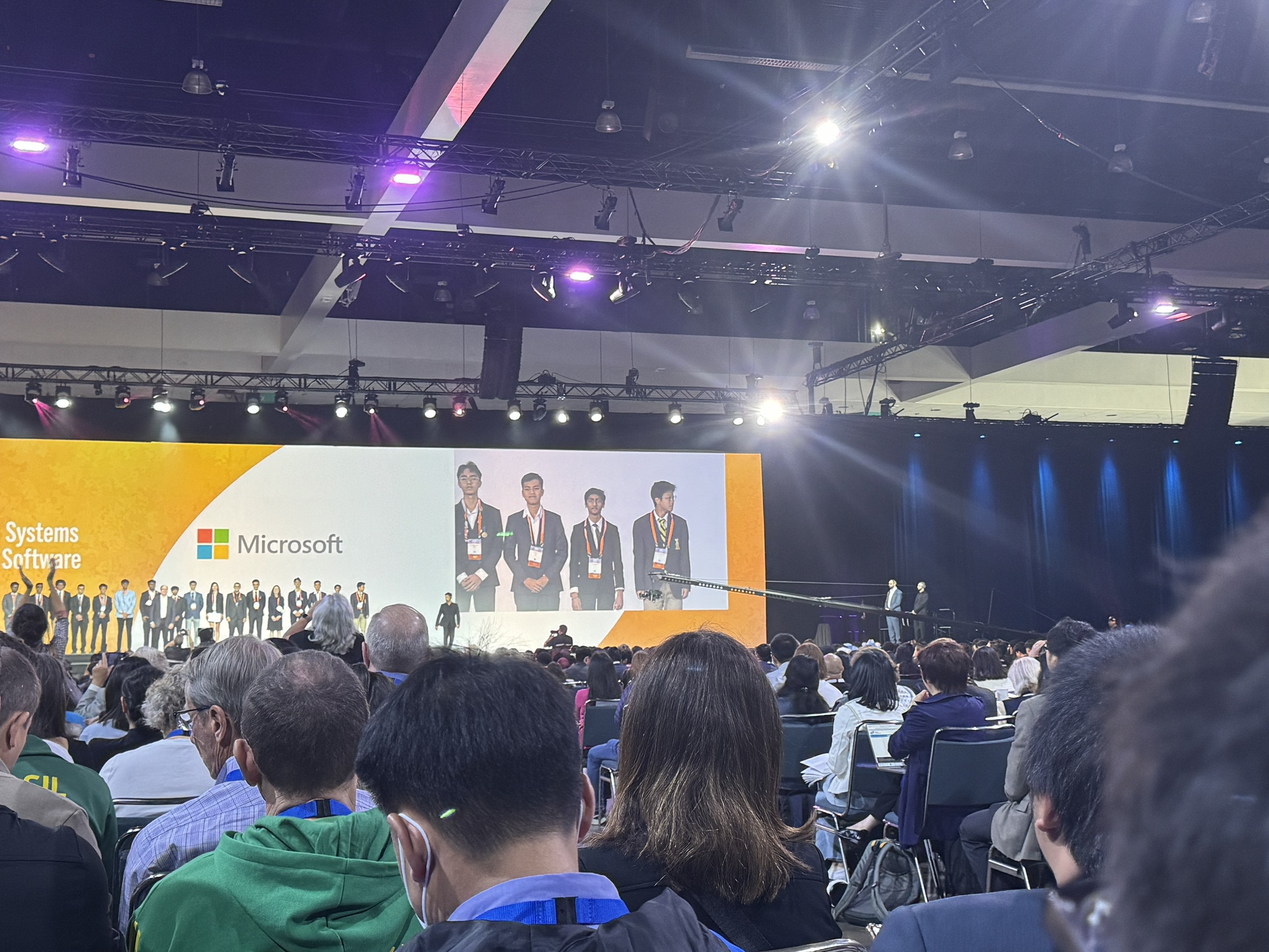 Pameran Sains dan Teknik Internasional: Mengungguli 1.700 proyek dari ...