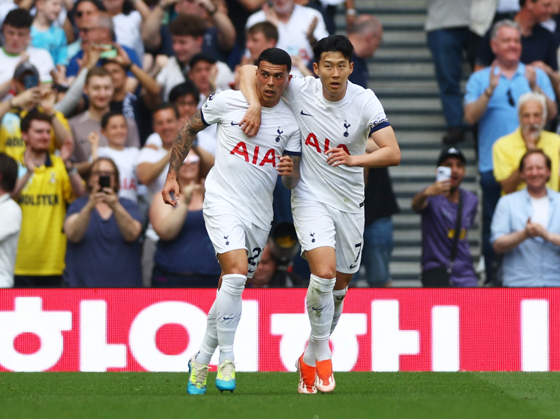 Những trận đấu bước ngoặt tại Premier League 2023-2024