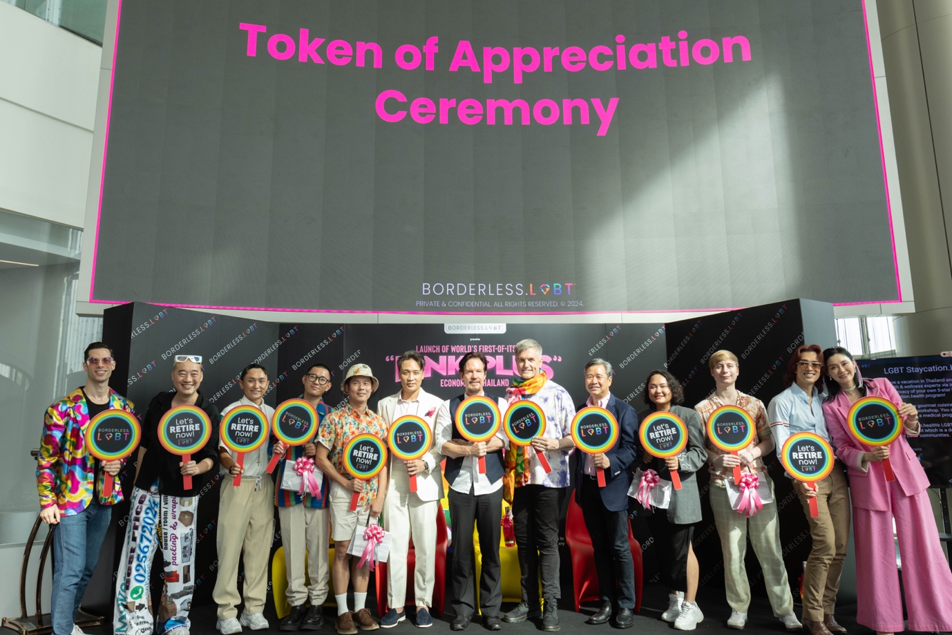 Ra mắt chương trình định cư tại Thái Lan dành cho cộng đồng LGBT+ với tên gọi “Pink Plus”