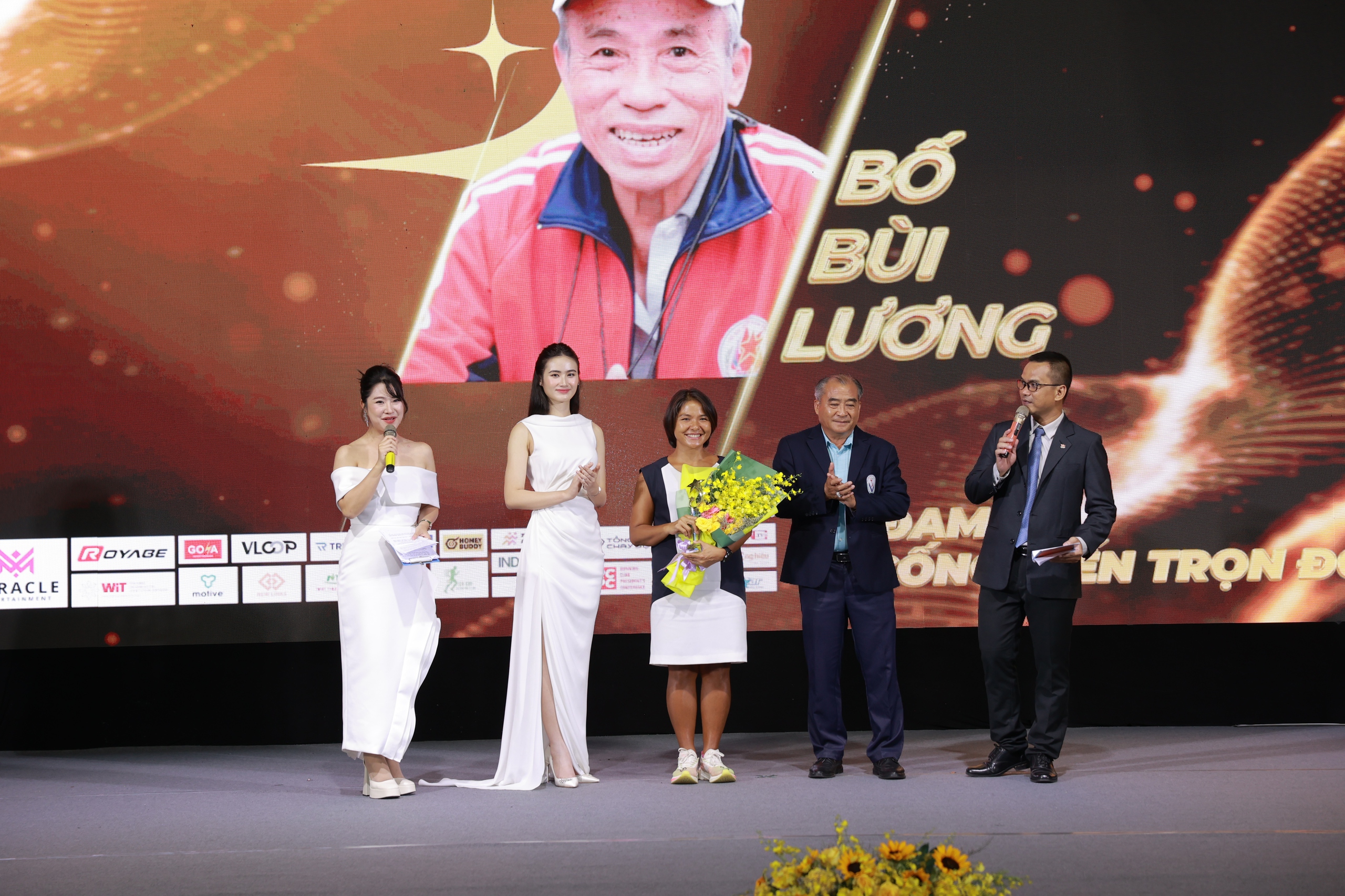 Huyền thoại điền kinh Bùi Lương ra đi trên hành trình vạn dặm