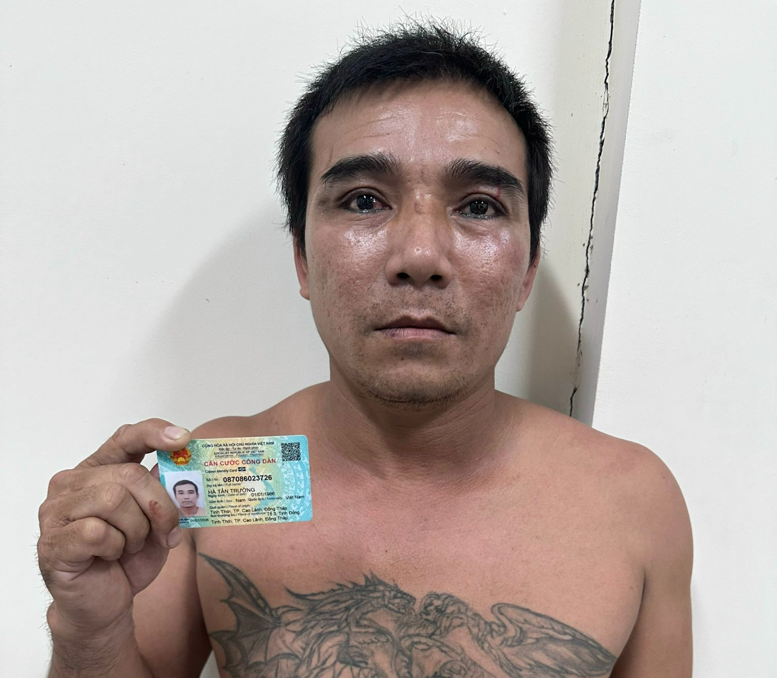 Phá nhanh 2 vụ cướp và trộm vàng ở Vĩnh Long