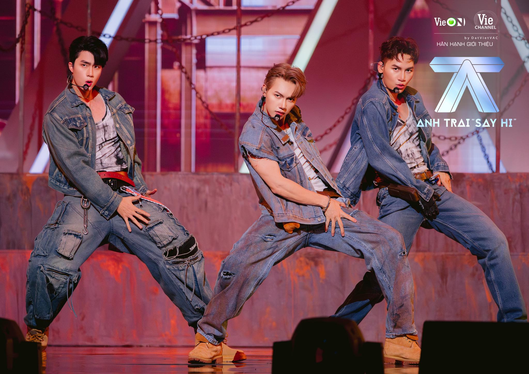 Bộ đôi mới của showbiz Việt: JSOL- HIEUTHUHAI