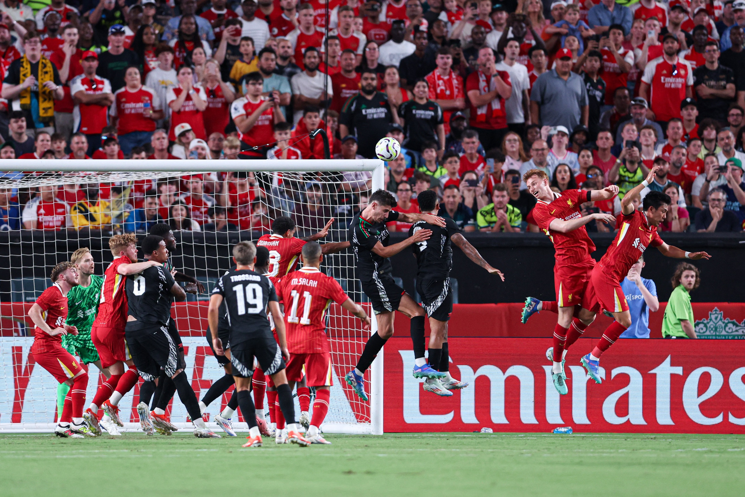 Giao hữu Liverpool - Arsenal: Bùng nổ ba bàn, tấn công mãn nhãn